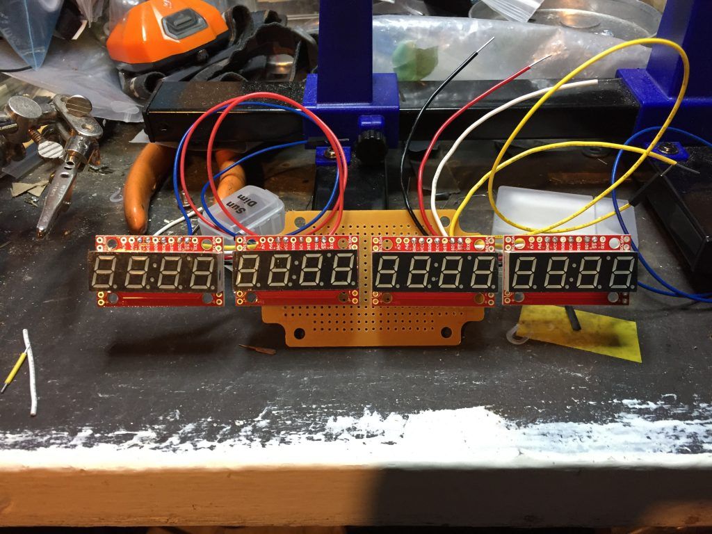 Controla las carreras de tu circuito de Hot Wheels con Arduino